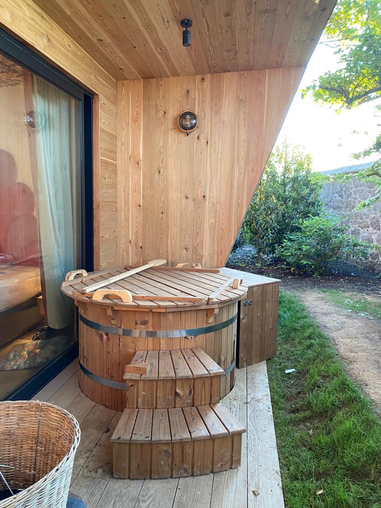 Cabin Walk - FES Building Service Engineers Ltd.